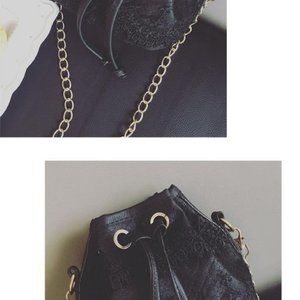 Bags | Cute Pu Lace Layer Black Gold Chain Shoulder Bag Cell Phone ...
